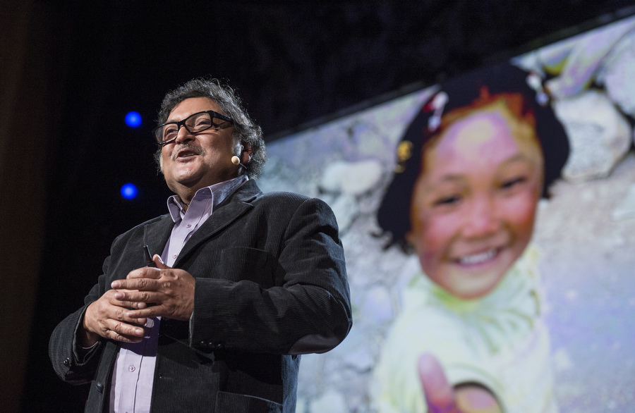 A school in the cloud: Sugata Mitra accepted the TED Prize at TED2013 ...