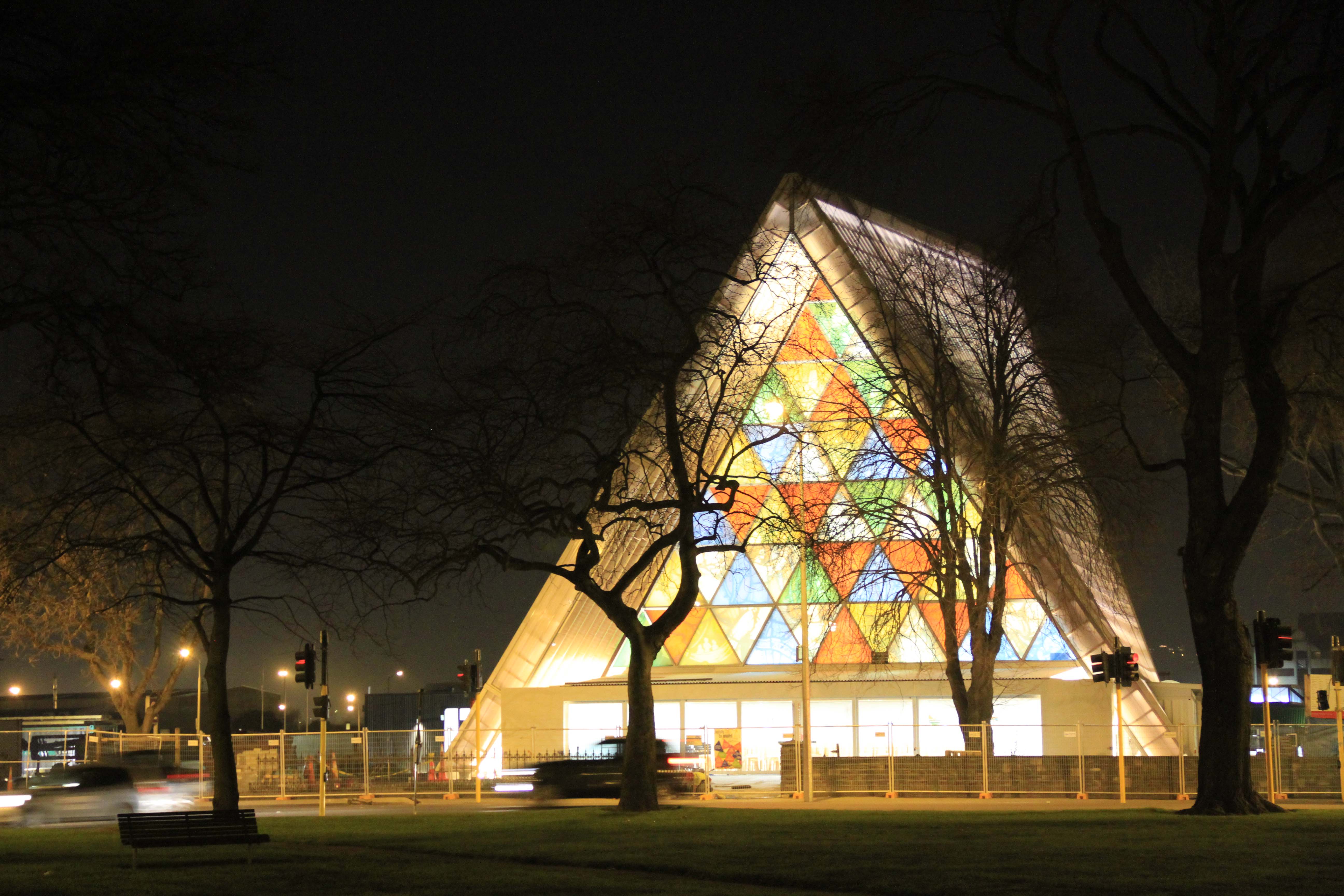 Buildings made from cardboard tubes: Shigeru Ban architecture | TED Blog