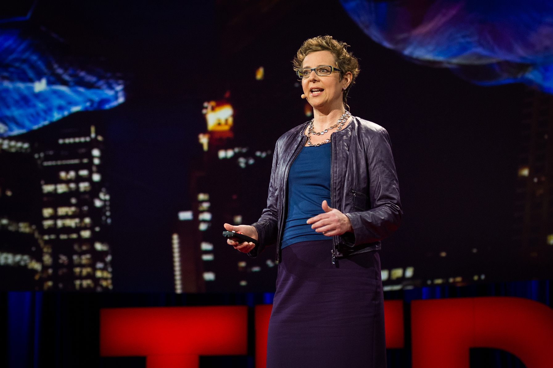 Skies Painted with Unnumbered Sparks: Janet Echelman at TED2014 | TED Blog