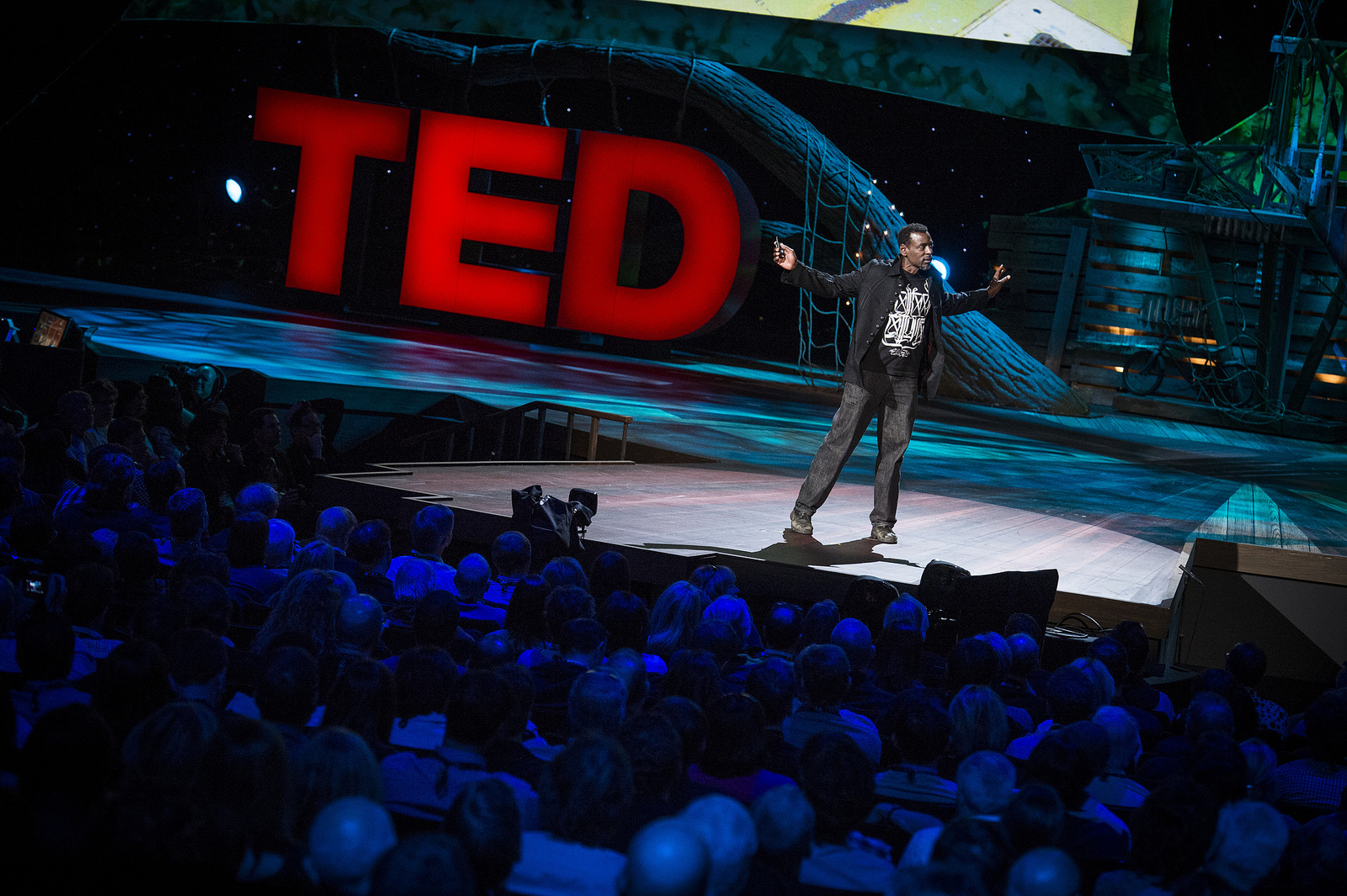 How to dress for your TED Talk? Be yourself | TED Blog