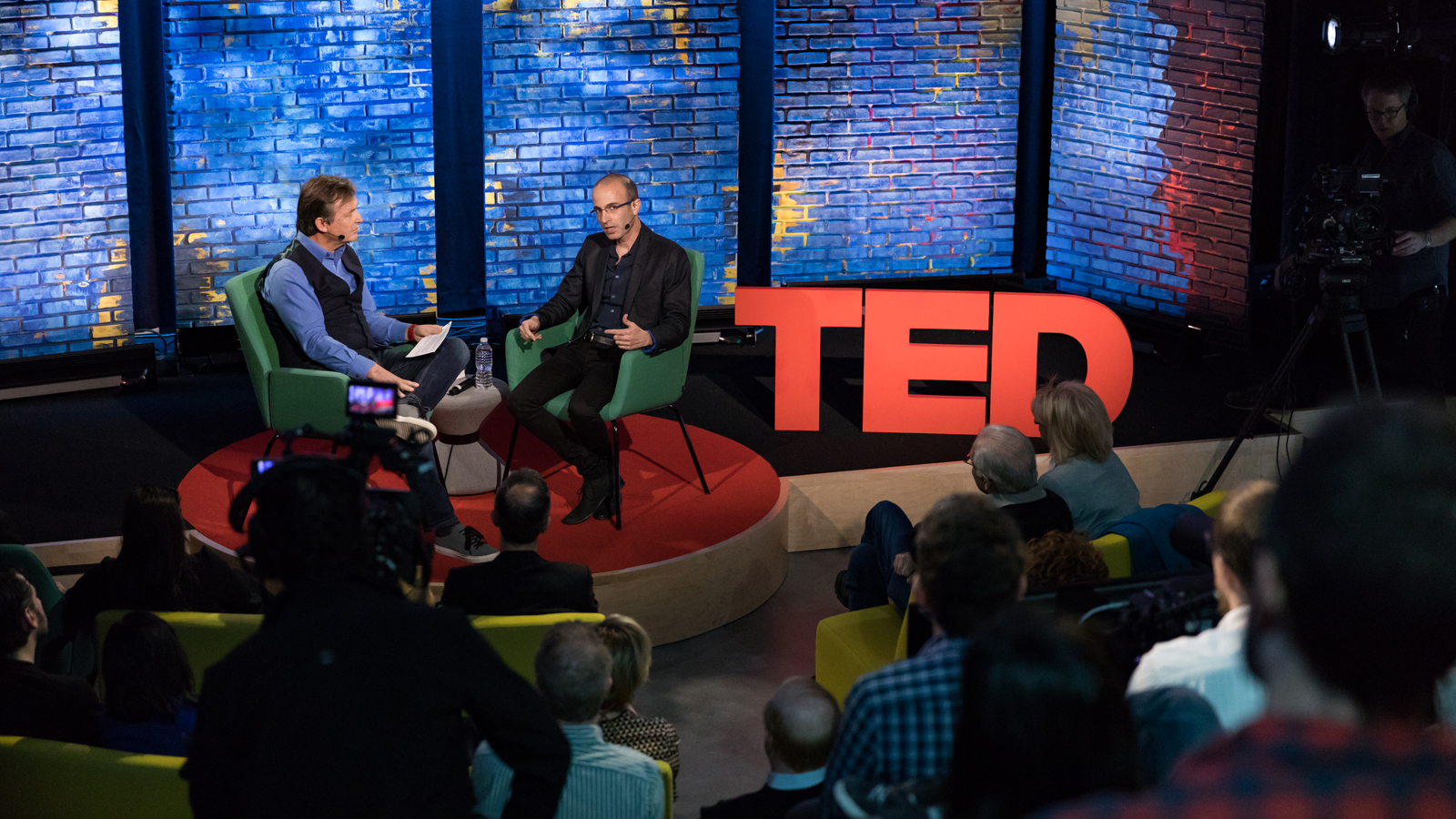“Humanity can rise to the challenge”: Yuval Harari in conversation at ...
